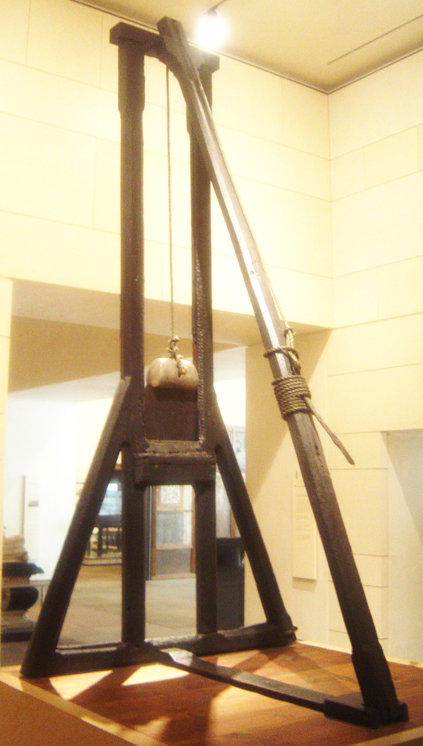 Madame la Guillotine – Pete's Favourite Things